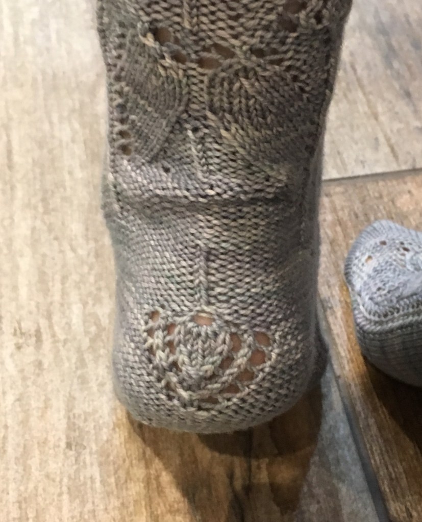 Heel Flaps: lots of options – Lizzie Knitzz