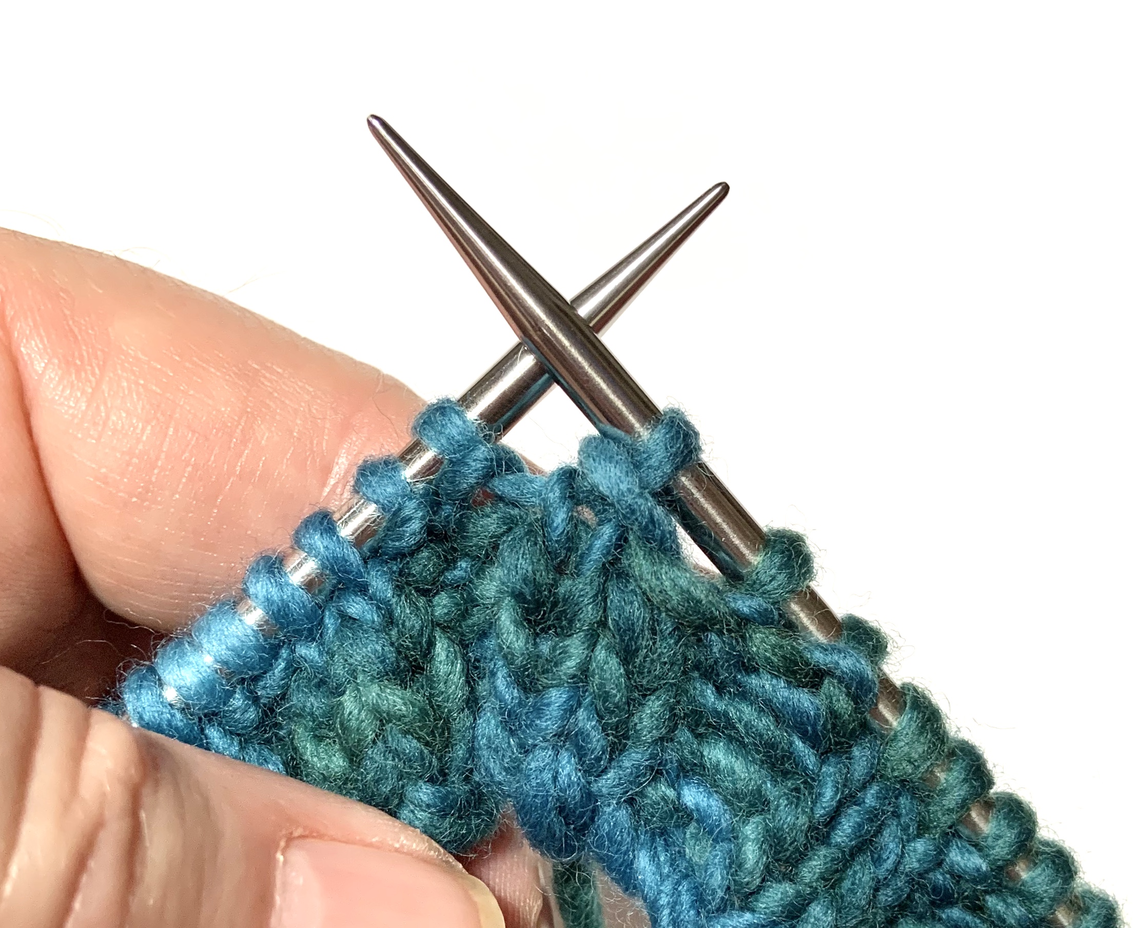 Beautiful (and easy!) Buttonholes – Lizzie Knitzz