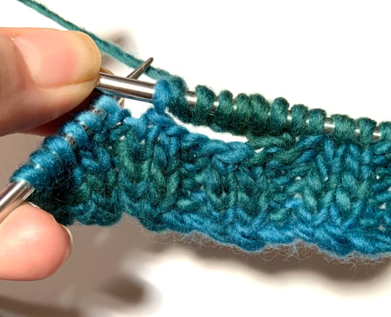 Beautiful (and easy!) Buttonholes – Lizzie Knitzz